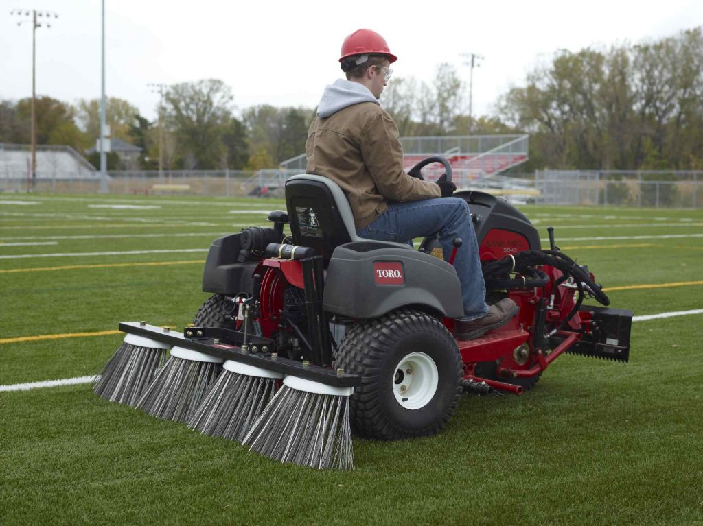 TORO Sand Pro 5040 - Bunkeriver - Reesink Turfcare