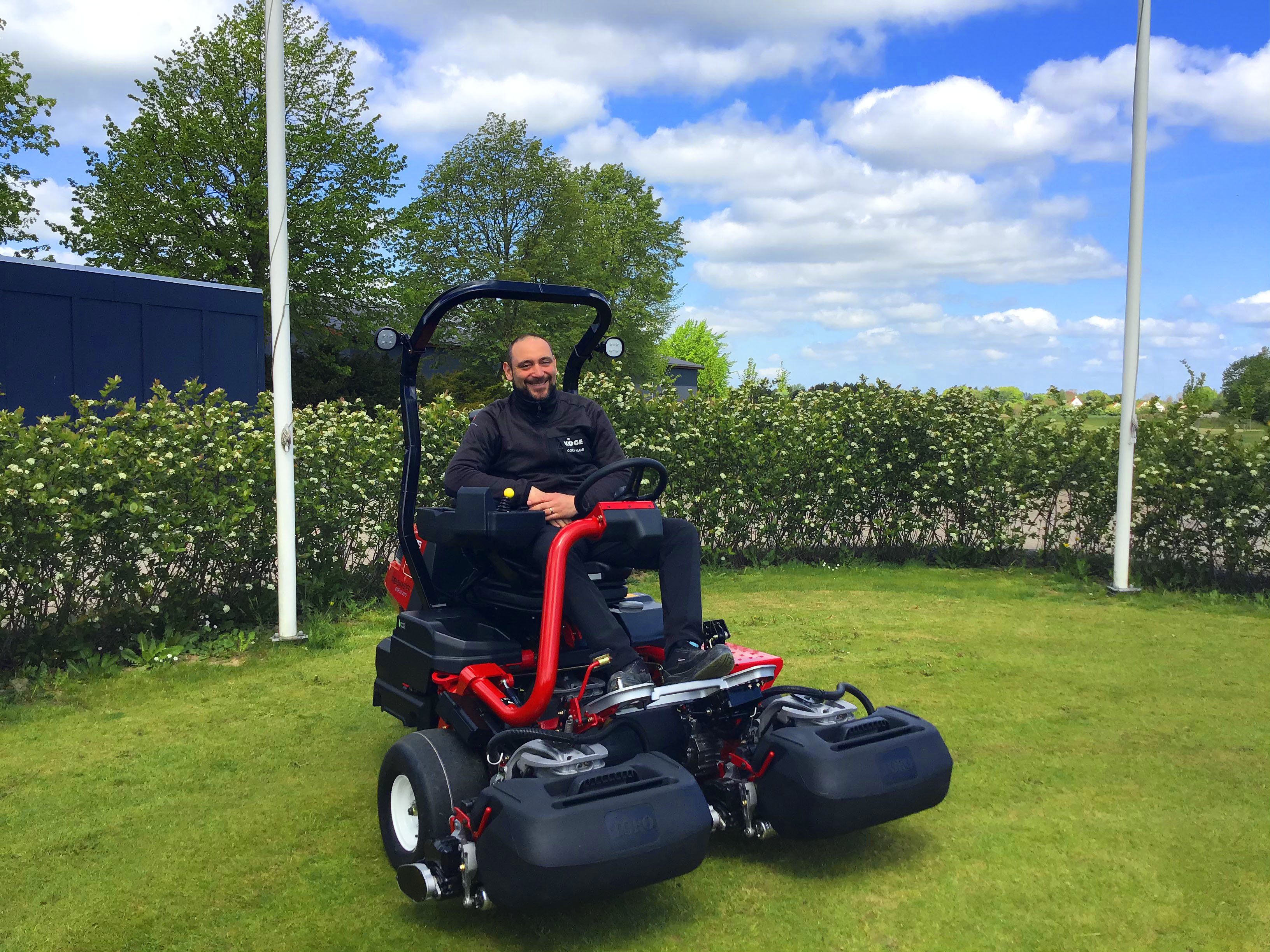 Martin Thorsen på eTriflex 3370 redigeret - Reesink Turfcare